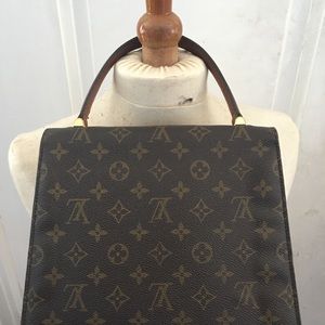 Louis Vuitton | Bags | Authentic Louis Vuitton Classic Purse | Poshmark